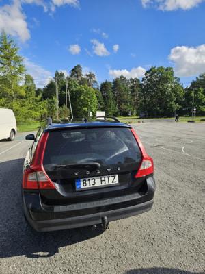 Melns Volvo V70 2007 Rakvere, ar dzinēja tilpumu 2.40 L un nobraukumu 417 tūkst. km par 4200 €, foto 6 vietnē AUTOMOTO.COM.LV