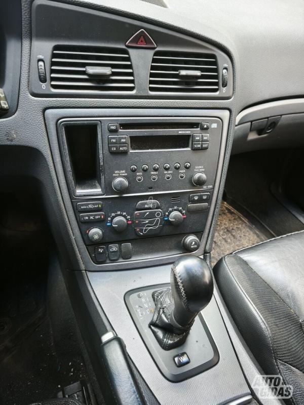 Melns Volvo V70 2007 Kauņa, ar dzinēja tilpumu 2.40 L un nobraukumu 245 tūkst. km par 900 €, foto 9 vietnē AUTOMOTO.COM.LV