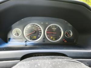 Black Volvo V70 2007 in Kaunas, with an engine capacity of 2.40 L and mileage of 245 thousand km for 900 €, photo 11 on AUTOMOTO.COM.LV