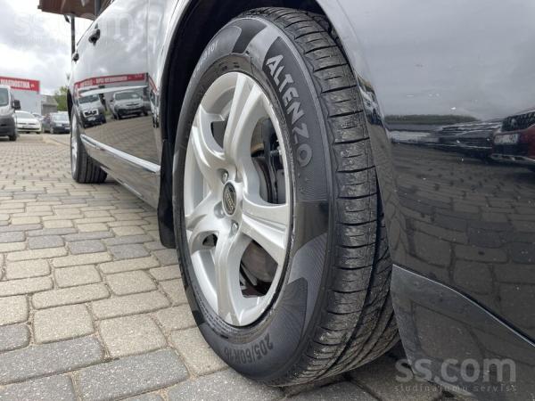 Черный Вольво В70 2007 в Талси, объемом двигателя 2.40 л и пробегом 313 тыс. км за 2600 €, фото 10 на AUTOMOTO.COM.LV