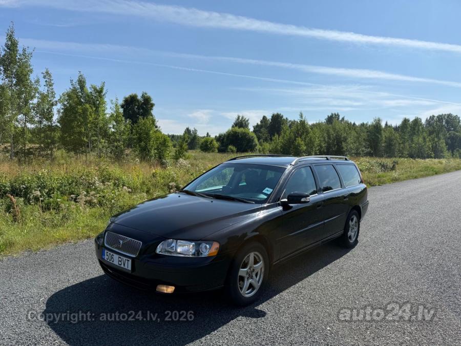 Черный Вольво В70 2007 в Таллин, объемом двигателя 2.40 л и пробегом 300 тыс. км за 2950 €, фото 1 на AUTOMOTO.COM.LV