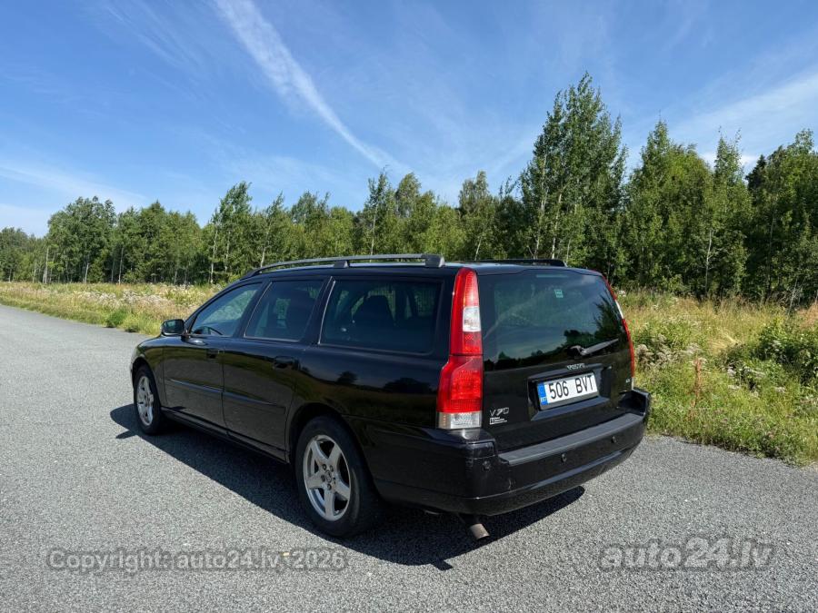 Черный Вольво В70 2007 в Таллин, объемом двигателя 2.40 л и пробегом 300 тыс. км за 2950 €, фото 6 на AUTOMOTO.COM.LV