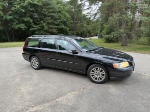 Melns Volvo V70 2007 Viļņa, ar dzinēja tilpumu 2.40 L un nobraukumu 335 tūkst. km par 1600 €, foto 5 vietnē AUTOMOTO.COM.LV