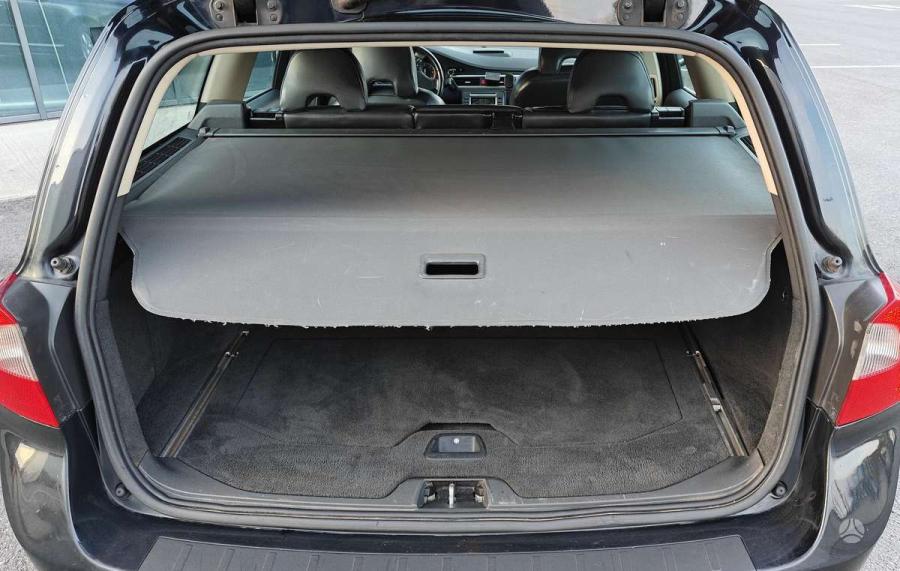 Melns Volvo V70 2007 Kauņa, ar dzinēja tilpumu 2.40 L un nobraukumu 278 tūkst. km par 4600 €, foto 12 vietnē AUTOMOTO.COM.LV