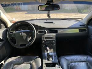 Черный Вольво В70 2007 в Даугавпилс, объемом двигателя 2.40 л и пробегом 367 тыс. км за 3650 €, фото 9 на AUTOMOTO.COM.LV