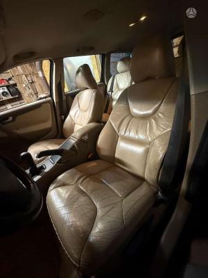 Melns Volvo V70 2007 Jonava, ar dzinēja tilpumu 2.40 L un nobraukumu 325 tūkst. km par 2300 €, foto 14 vietnē AUTOMOTO.COM.LV