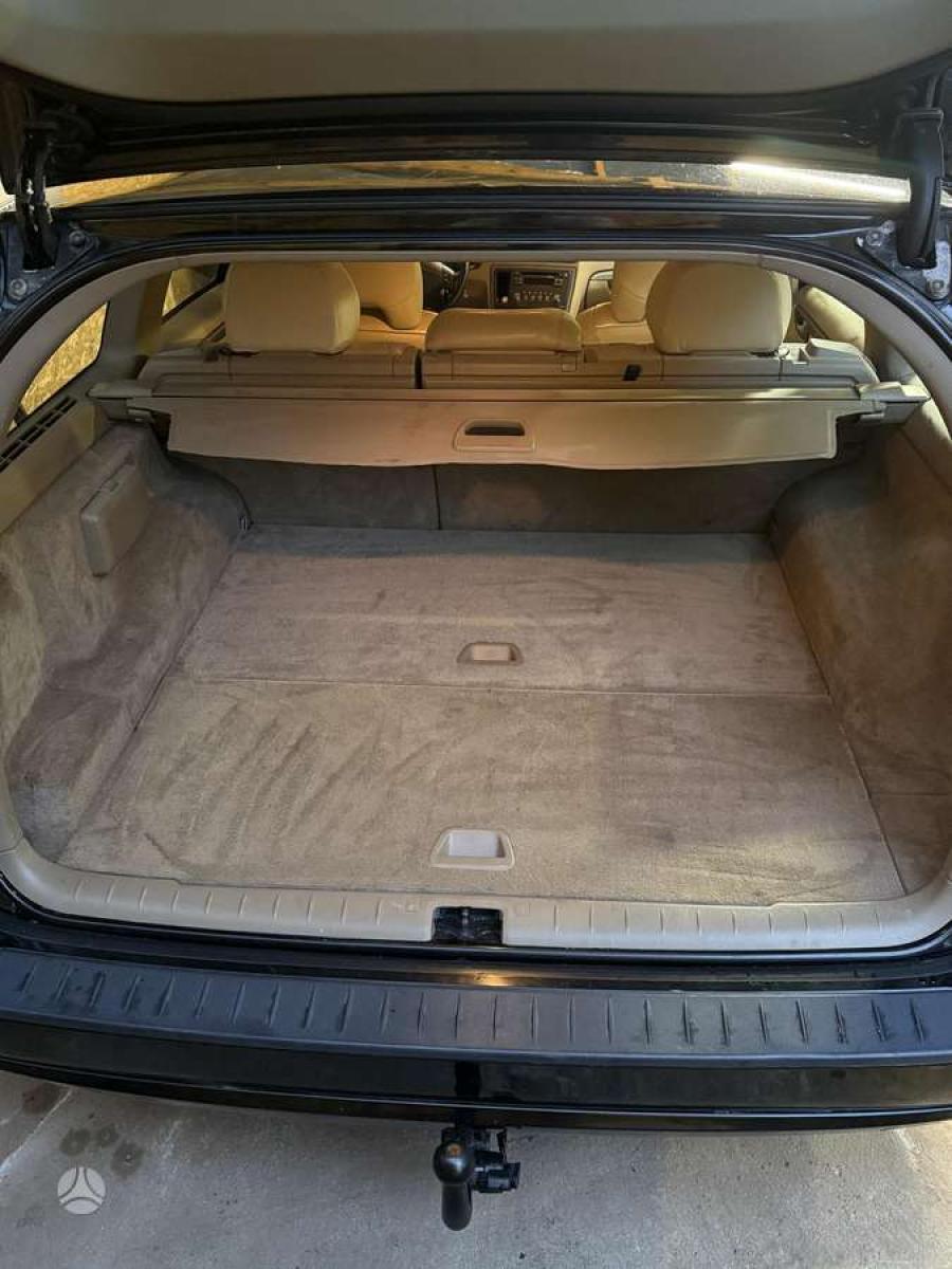 Melns Volvo V70 2007 Jonava, ar dzinēja tilpumu 2.40 L un nobraukumu 325 tūkst. km par 2300 €, foto 18 vietnē AUTOMOTO.COM.LV