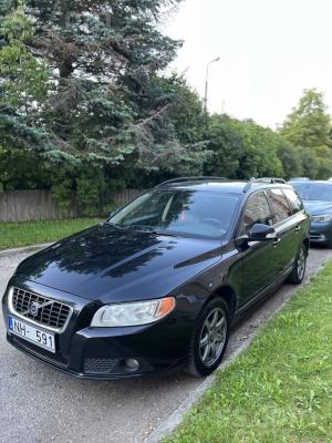 Black Volvo V70 2007 in Kuldiga, with an engine capacity of 2.40 L and mileage of 400 thousand km for 2750 €, photo  on AUTOMOTO.COM.LV