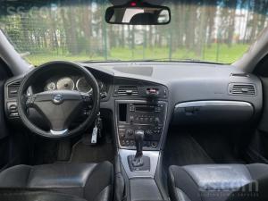 Black Volvo V70 2007 in Riga, with an engine capacity of 2.40 L and mileage of 0 thousand km for 3900 €, photo 10 on AUTOMOTO.COM.LV