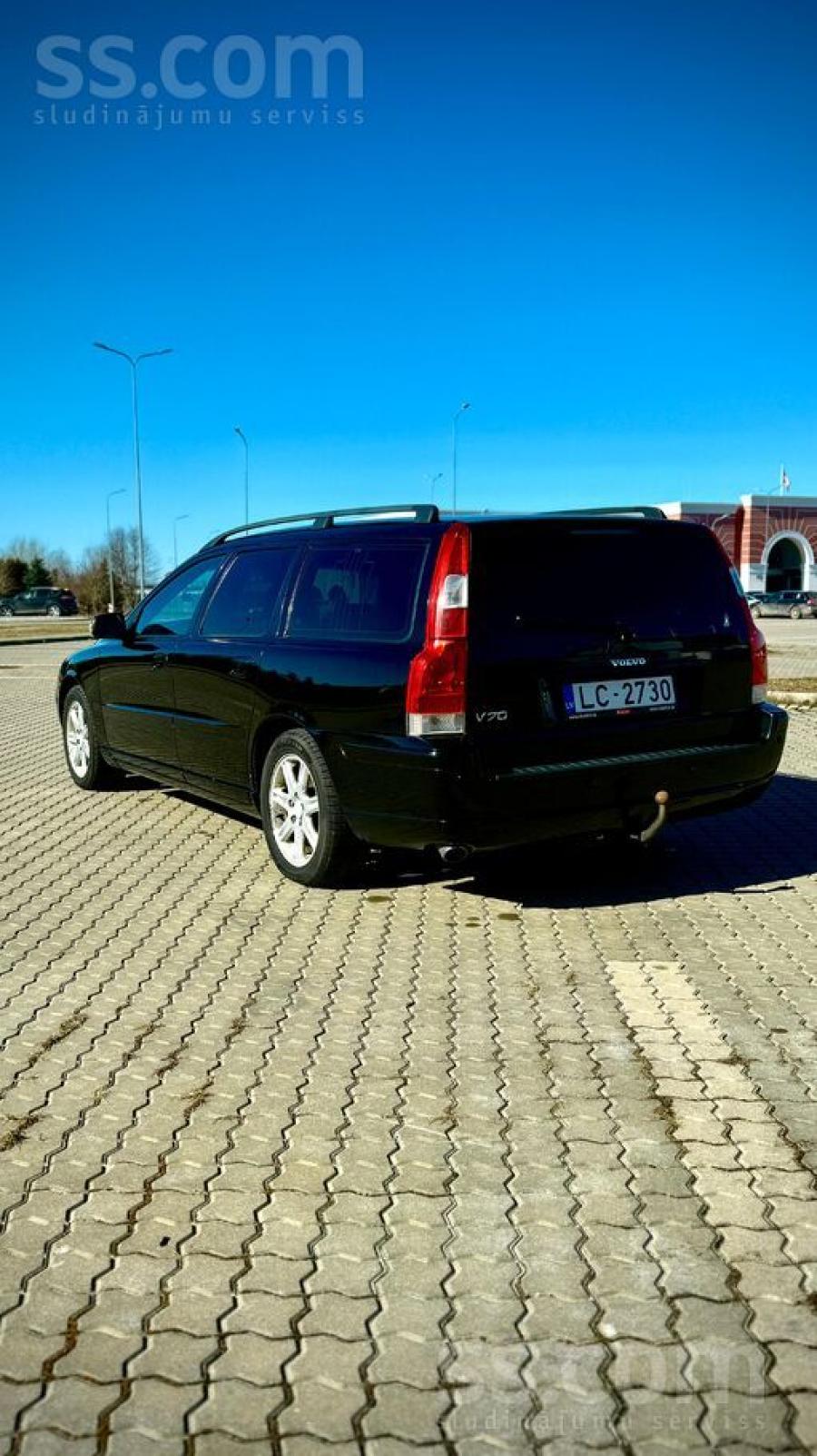 Melns Volvo V70 2007 Rīga, ar dzinēja tilpumu 2.40 L un nobraukumu 335 tūkst. km par 2500 €, foto 4 vietnē AUTOMOTO.COM.LV
