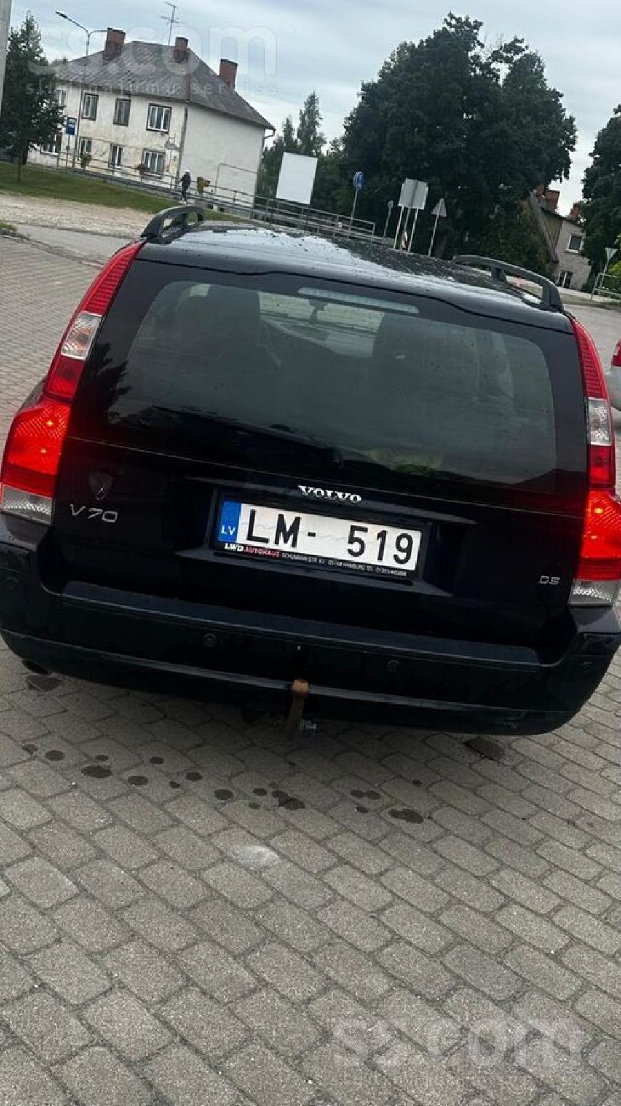 Melns Volvo V70 2007 Rēzekne, ar dzinēja tilpumu 2.40 L un nobraukumu 330 tūkst. km par 1750 €, foto 7 vietnē AUTOMOTO.COM.LV