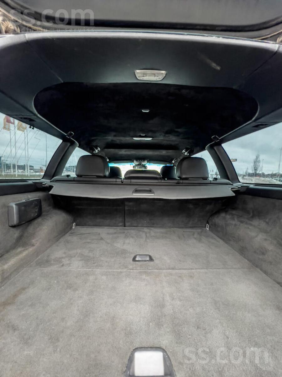 Black Volvo V70 2007 in Preili, with an engine capacity of 2.40 L and mileage of 402 thousand km for 2100 €, photo 5 on AUTOMOTO.COM.LV