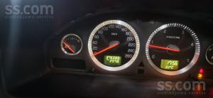 Melns Volvo V70 2007 Rīga, ar dzinēja tilpumu 2.40 L un nobraukumu 376 tūkst. km par 3000 €, foto 14 vietnē AUTOMOTO.COM.LV
