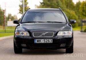 Melns Volvo V70 2007 Jelgava, ar dzinēja tilpumu 2.40 L un nobraukumu 0 tūkst. km par 1500 €, foto 3 vietnē AUTOMOTO.COM.LV