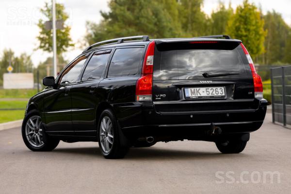 Melns Volvo V70 2007 Jelgava, ar dzinēja tilpumu 2.40 L un nobraukumu 0 tūkst. km par 1500 €, foto 7 vietnē AUTOMOTO.COM.LV
