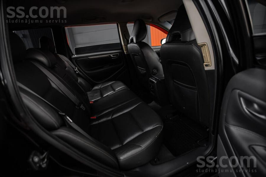 Melns Volvo V70 2007 Jelgava, ar dzinēja tilpumu 2.40 L un nobraukumu 0 tūkst. km par 1500 €, foto 9 vietnē AUTOMOTO.COM.LV
