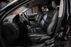 Melns Volvo V70 2007 Jelgava, ar dzinēja tilpumu 2.40 L un nobraukumu 0 tūkst. km par 1500 €, foto 14 vietnē AUTOMOTO.COM.LV