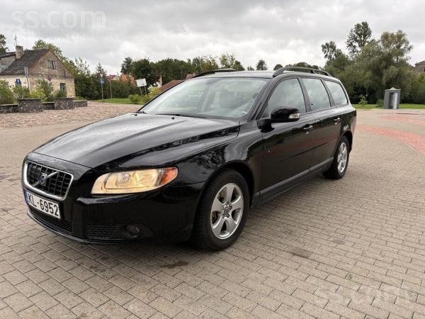 Melns Volvo V70 2007 Bauska, ar dzinēja tilpumu 2.40 L un nobraukumu 320 tūkst. km par 3500 €, foto 3 vietnē AUTOMOTO.COM.LV