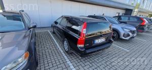 Volvo V70 2007 in Riga on AUTOMOTO.COM.LV Black Volvo V70 2007 in Riga, with an engine capacity of 2.40 L and mileage of 376 thousand km for 2900 €, photo 1 on AUTOMOTO.COM.LV