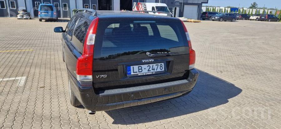 Черный Вольво В70 2007 в Рига, объемом двигателя 2.40 л и пробегом 376 тыс. км за 2900 €, фото 16 на AUTOMOTO.COM.LV