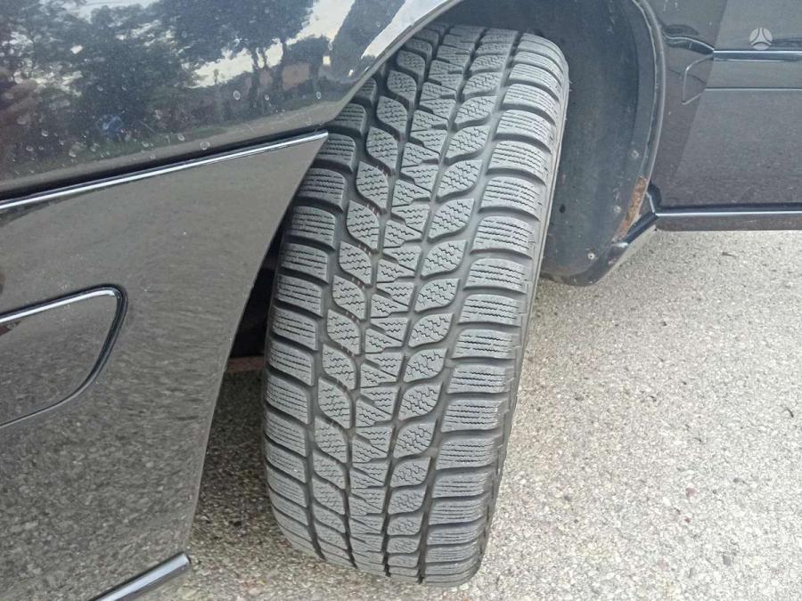 Melns Volvo V70 2007 Alīta, ar dzinēja tilpumu 2.40 L un nobraukumu 289 tūkst. km par 2900 €, foto 16 vietnē AUTOMOTO.COM.LV