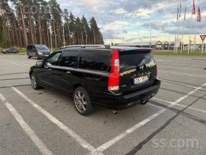Melns Volvo V70 2007 Rīga, ar dzinēja tilpumu 2.40 L un nobraukumu 358 tūkst. km par 2600 €, foto 4 vietnē AUTOMOTO.COM.LV