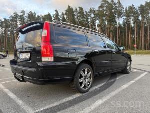 Melns Volvo V70 2007 Rīga, ar dzinēja tilpumu 2.40 L un nobraukumu 358 tūkst. km par 2600 €, foto 6 vietnē AUTOMOTO.COM.LV