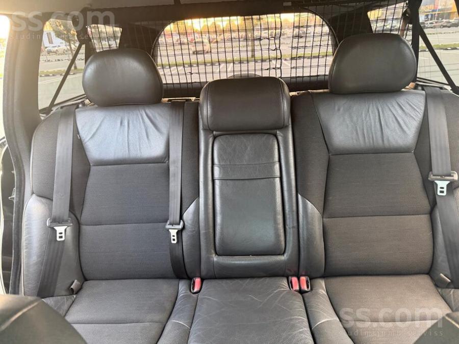 Melns Volvo V70 2007 Rīga, ar dzinēja tilpumu 2.40 L un nobraukumu 358 tūkst. km par 2600 €, foto 20 vietnē AUTOMOTO.COM.LV