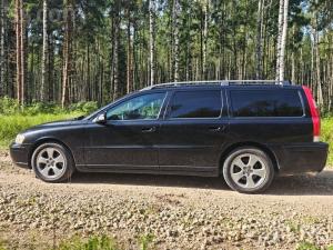 Melns Volvo V70 2007 Preiļi, ar dzinēja tilpumu 2.40 L un nobraukumu 401 tūkst. km par 2000 €, foto 3 vietnē AUTOMOTO.COM.LV