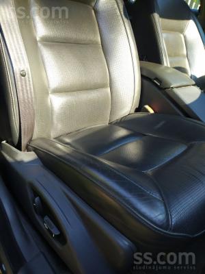 Melns Volvo V70 2007 Rīga, ar dzinēja tilpumu 2.40 L un nobraukumu 375 tūkst. km par 3300 €, foto 10 vietnē AUTOMOTO.COM.LV