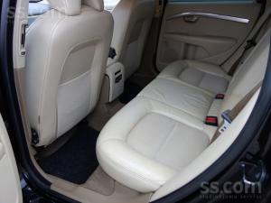 Melns Volvo V70 2007 Rīga, ar dzinēja tilpumu 2.40 L un nobraukumu 281 tūkst. km par 2750 €, foto 8 vietnē AUTOMOTO.COM.LV