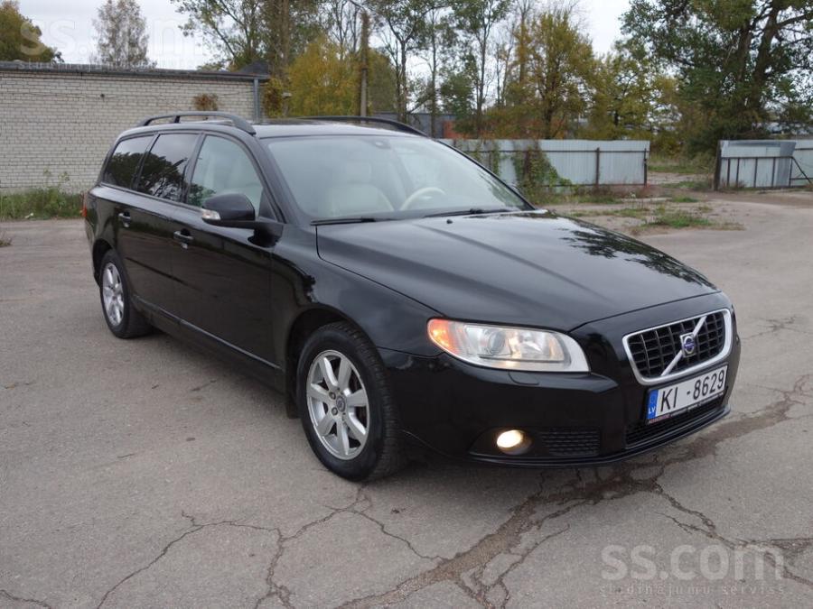 Melns Volvo V70 2007 Rīga, ar dzinēja tilpumu 2.40 L un nobraukumu 281 tūkst. km par 2750 €, foto 16 vietnē AUTOMOTO.COM.LV