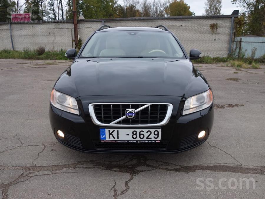 Melns Volvo V70 2007 Rīga, ar dzinēja tilpumu 2.40 L un nobraukumu 281 tūkst. km par 2750 €, foto 21 vietnē AUTOMOTO.COM.LV