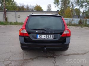 Melns Volvo V70 2007 Rīga, ar dzinēja tilpumu 2.40 L un nobraukumu 281 tūkst. km par 2750 €, foto 22 vietnē AUTOMOTO.COM.LV