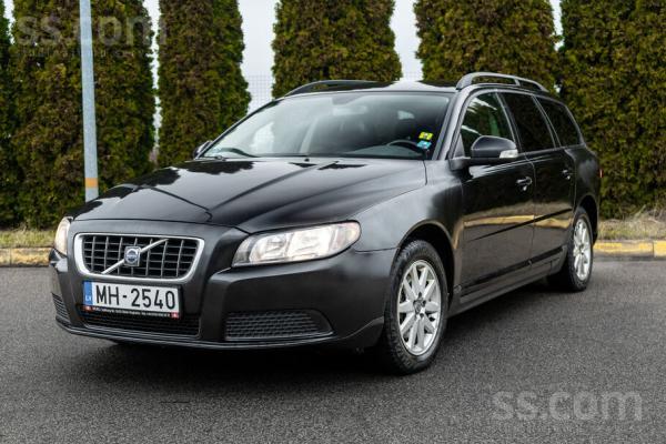 Black Volvo V70 2008 in Jelgava, with an engine capacity of 2.00 L and mileage of 339 thousand km for 3100 €, photo 3 on AUTOMOTO.COM.LV