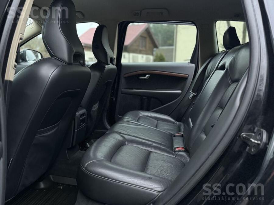 Melns Volvo V70 2008 Jūrmala, ar dzinēja tilpumu 2.00 L un nobraukumu 0 tūkst. km par 3450 €, foto 10 vietnē AUTOMOTO.COM.LV