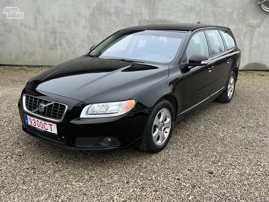 Melns Volvo V70 2008 Viļņa, ar dzinēja tilpumu 2.40 L un nobraukumu 322 tūkst. km par 3300 €, foto 5 vietnē AUTOMOTO.COM.LV