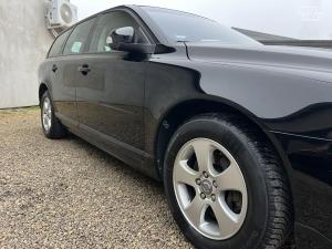 Melns Volvo V70 2008 Viļņa, ar dzinēja tilpumu 2.40 L un nobraukumu 322 tūkst. km par 3300 €, foto 7 vietnē AUTOMOTO.COM.LV