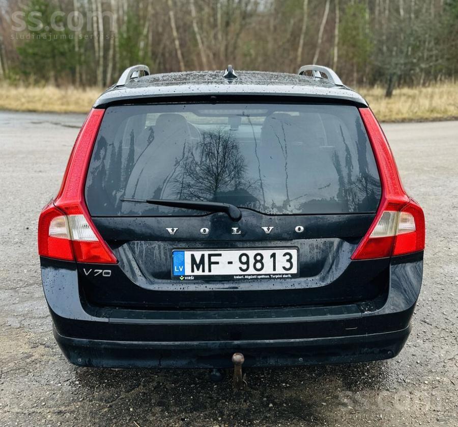Melns Volvo V70 2008 Kuldīga, ar dzinēja tilpumu 2.40 L un nobraukumu 392 tūkst. km par 5500 €, foto 4 vietnē AUTOMOTO.COM.LV