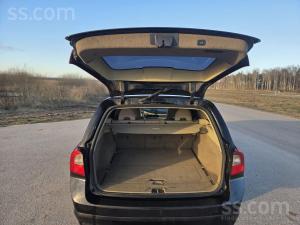 Melns Volvo V70 2008 Rīga, ar dzinēja tilpumu 2.40 L un nobraukumu 355 tūkst. km par 3500 €, foto 5 vietnē AUTOMOTO.COM.LV