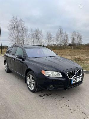 Black Volvo V70 2008 in Vilnius, with an engine capacity of 2.40 L and mileage of 279 thousand km for 3150 €, photo 4 on AUTOMOTO.COM.LV