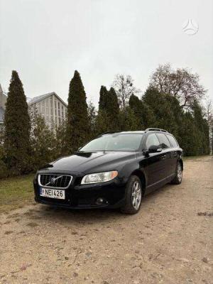Melns Volvo V70 2008 Lazdijai, ar dzinēja tilpumu 2.40 L un nobraukumu 252 tūkst. km par 3500 €, foto  vietnē AUTOMOTO.COM.LV