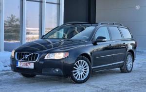 Black Volvo V70 2008 in Vilnius, with an engine capacity of 2.40 L and mileage of 281 thousand km for 3000 €, photo 2 on AUTOMOTO.COM.LV