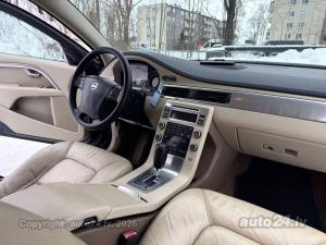 Melns Volvo V70 2008 Tallina, ar dzinēja tilpumu 2.40 L un nobraukumu 296 tūkst. km par 3499 €, foto 12 vietnē AUTOMOTO.COM.LV