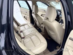 Melns Volvo V70 2008 Tallina, ar dzinēja tilpumu 2.40 L un nobraukumu 296 tūkst. km par 3499 €, foto 14 vietnē AUTOMOTO.COM.LV