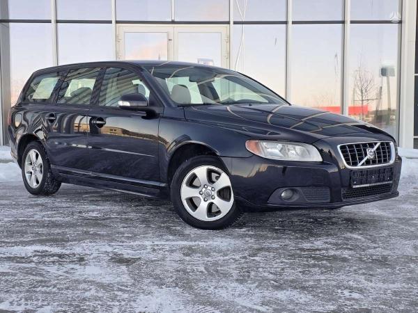 Melns Volvo V70 2008 Viļņa, ar dzinēja tilpumu 2.40 L un nobraukumu 289 tūkst. km par 4750 €, foto 1 vietnē AUTOMOTO.COM.LV