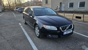 Melns Volvo V70 2008 Viļņa, ar dzinēja tilpumu 2.50 L un nobraukumu 251 tūkst. km par 2500 €, foto 2 vietnē AUTOMOTO.COM.LV