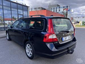 Melns Volvo V70 2008 Alīta, ar dzinēja tilpumu 2.40 L un nobraukumu 373 tūkst. km par 3850 €, foto 15 vietnē AUTOMOTO.COM.LV