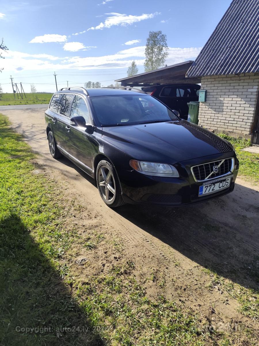 Melns Volvo V70 2008 Veru, ar dzinēja tilpumu 2.40 L un nobraukumu 0 tūkst. km par 4100 €, foto 1 vietnē AUTOMOTO.COM.LV