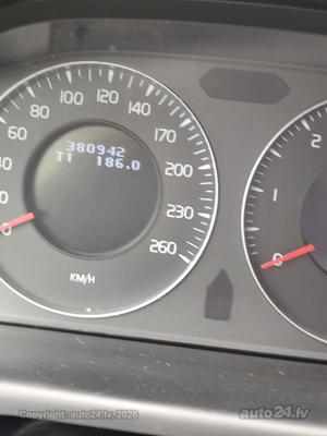 Melns Volvo V70 2008 Veru, ar dzinēja tilpumu 2.40 L un nobraukumu 0 tūkst. km par 4100 €, foto 11 vietnē AUTOMOTO.COM.LV